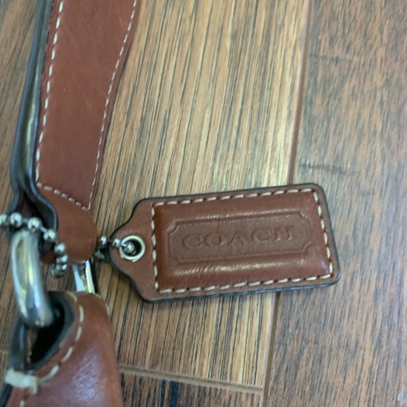 Coach | Bags | Vintage Coach Purse Light Brown Leather F820f2601 | Poshmark